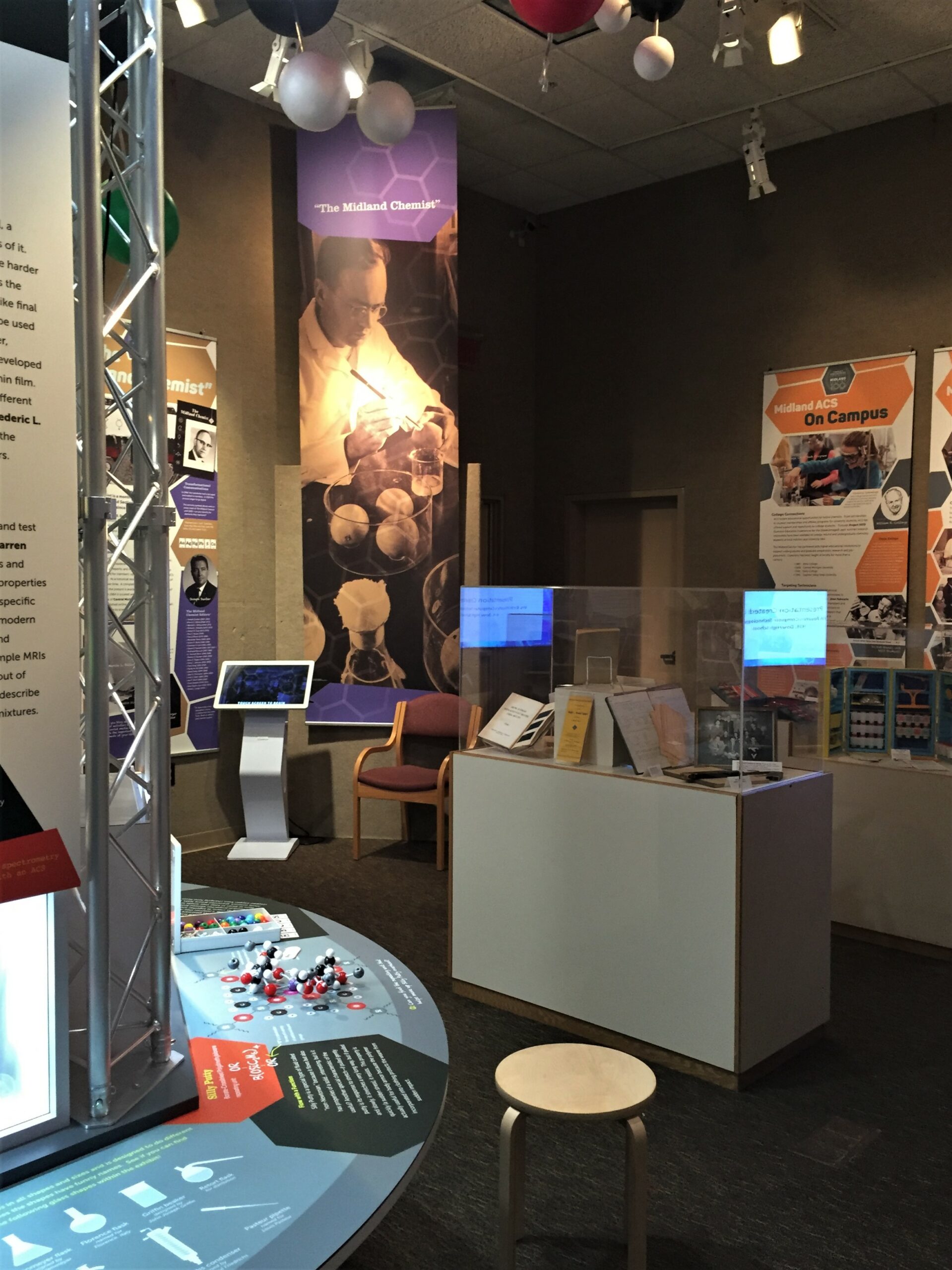 2019 Exhibit Installation – Midland ACS Centennial